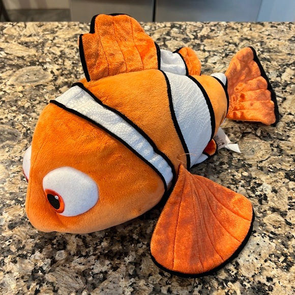 Disney | Toys | Disney 2 Finding Nemo Disney Plush Stuffed Animal ...